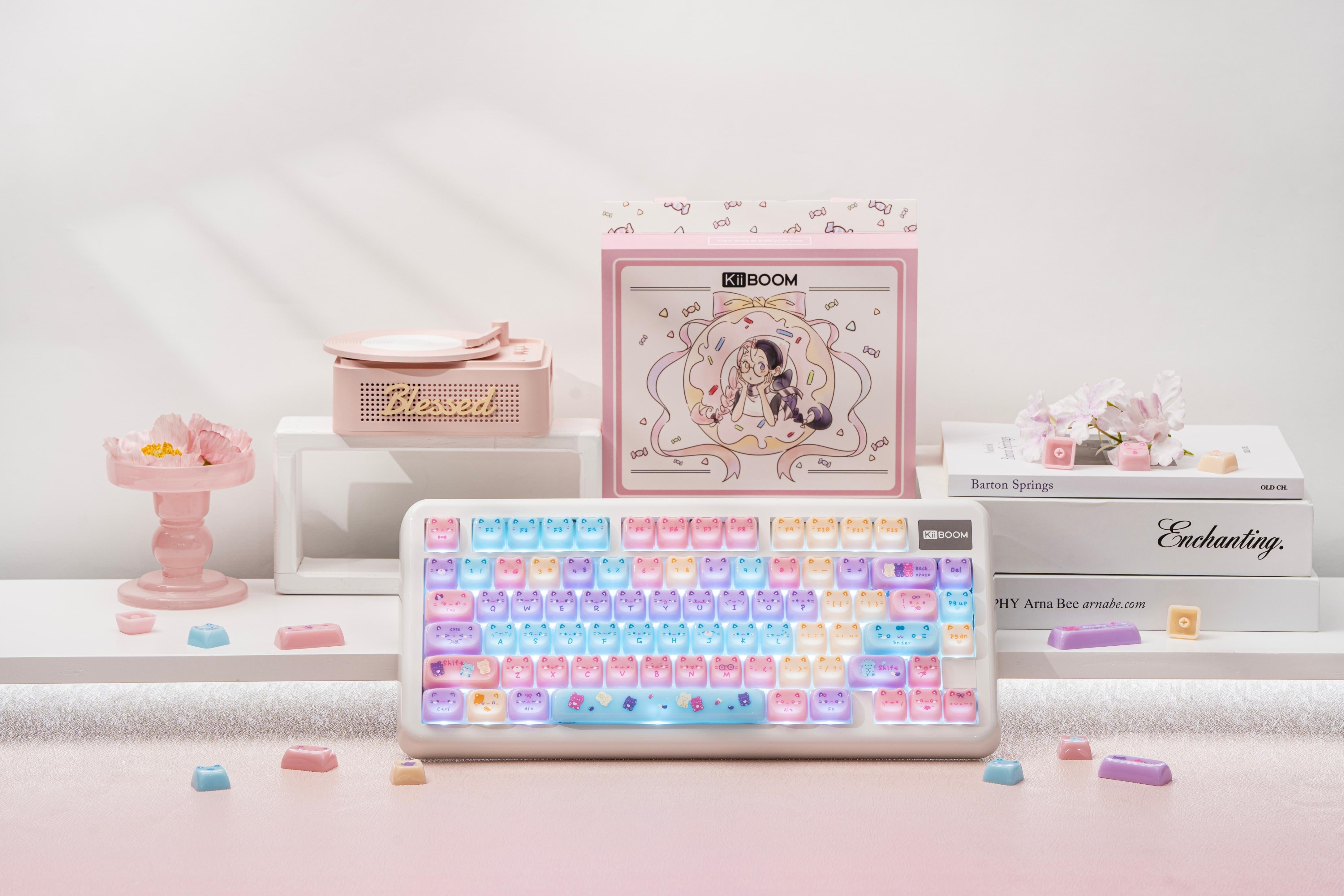 Purr-fect Your Desk: The KiiBOOM Meow Pudding PC Keycap Set 🐾